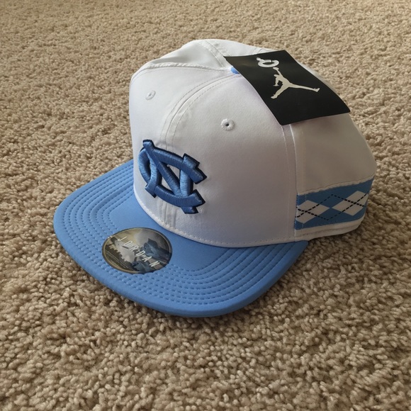 Jordan | Accessories | New Jordan Brand Unc Tar Heels Snapback Hat ...